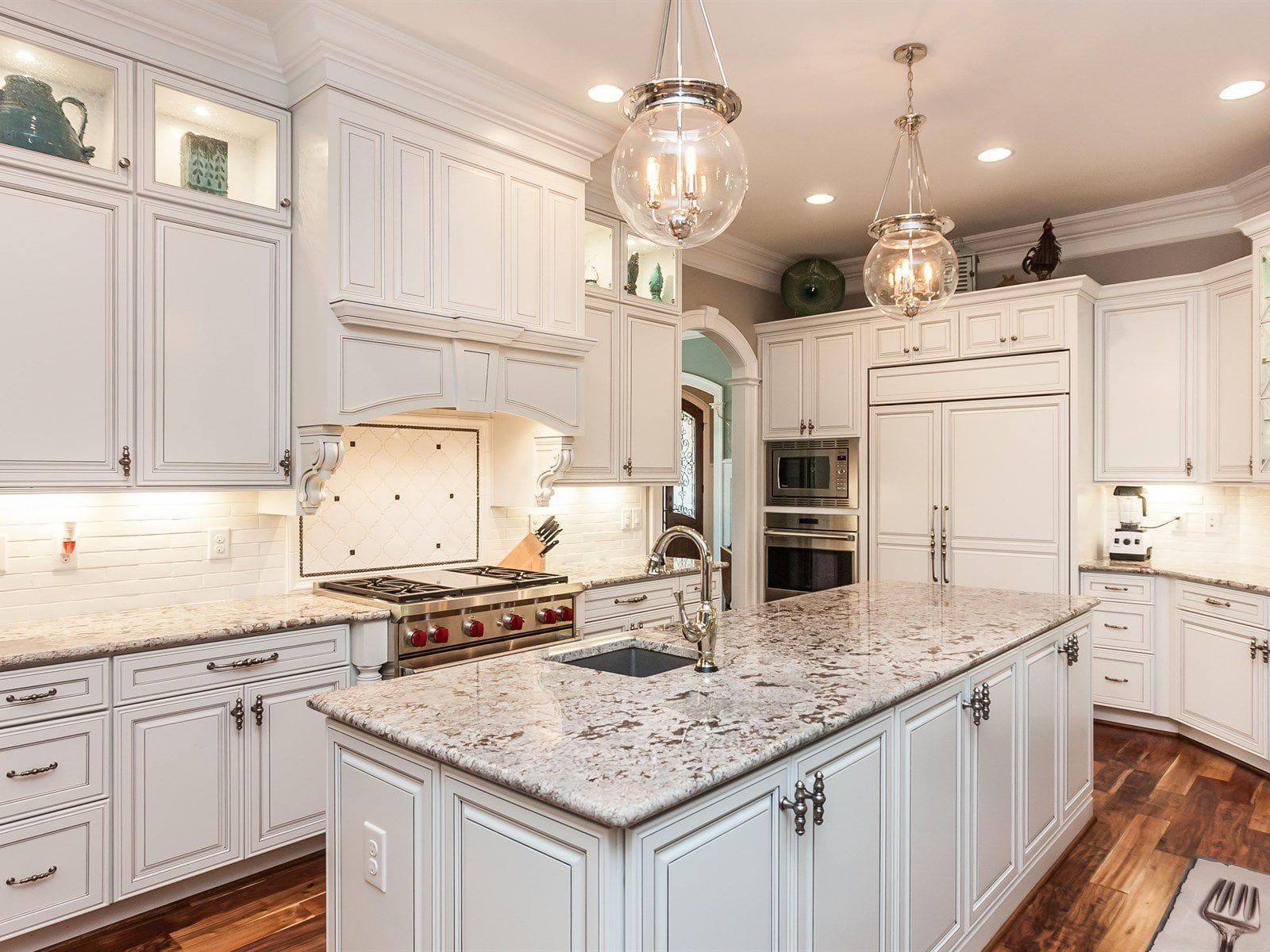 The Holly Bluffs – Hurst Home Company